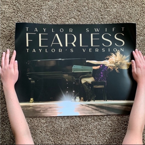 Taylor Swift | Other | New Taylor Swift Fearless Lithograph | Poshmark